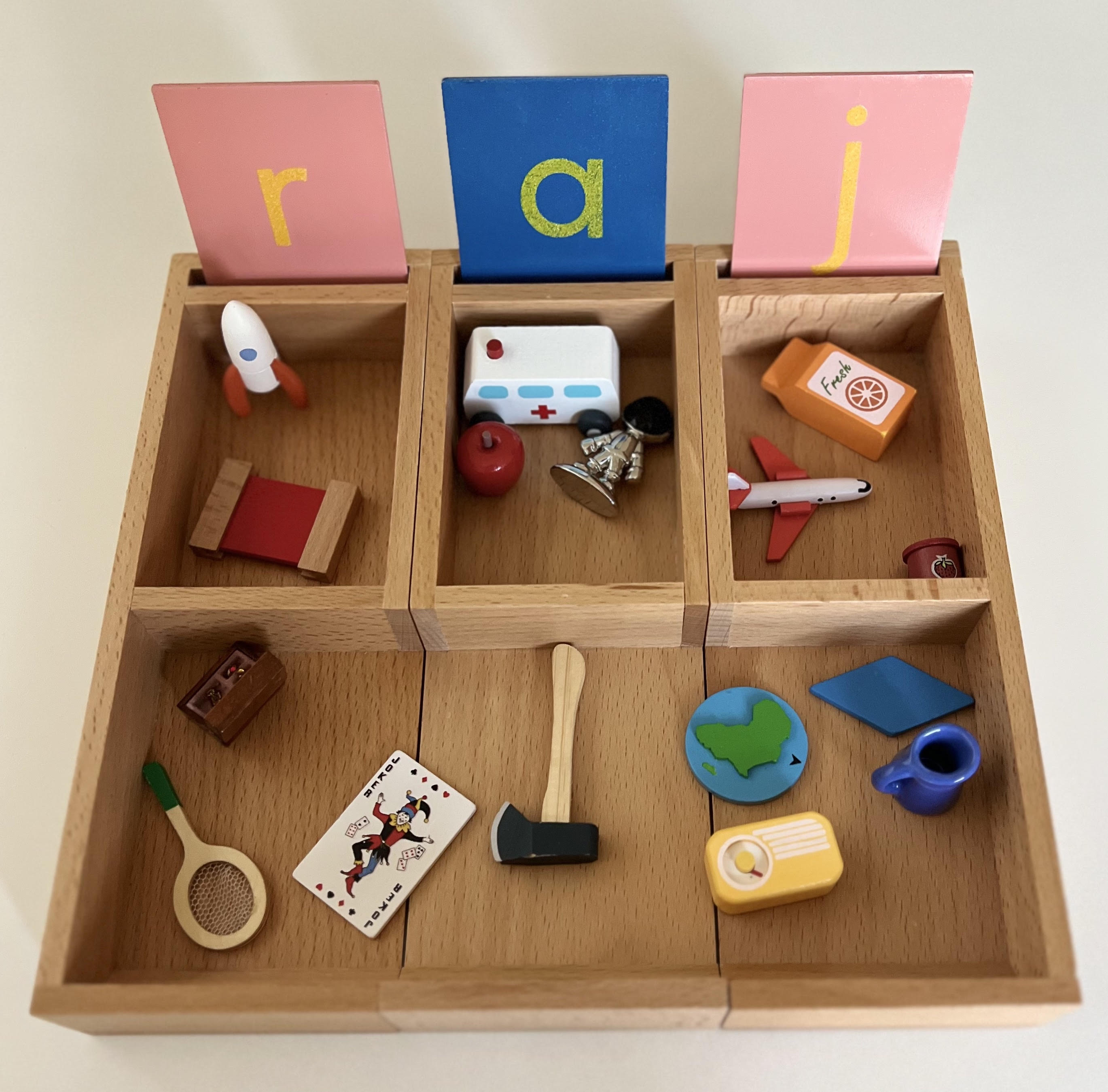 Sorting Tray with Mini Sandpaper Letters – My Store